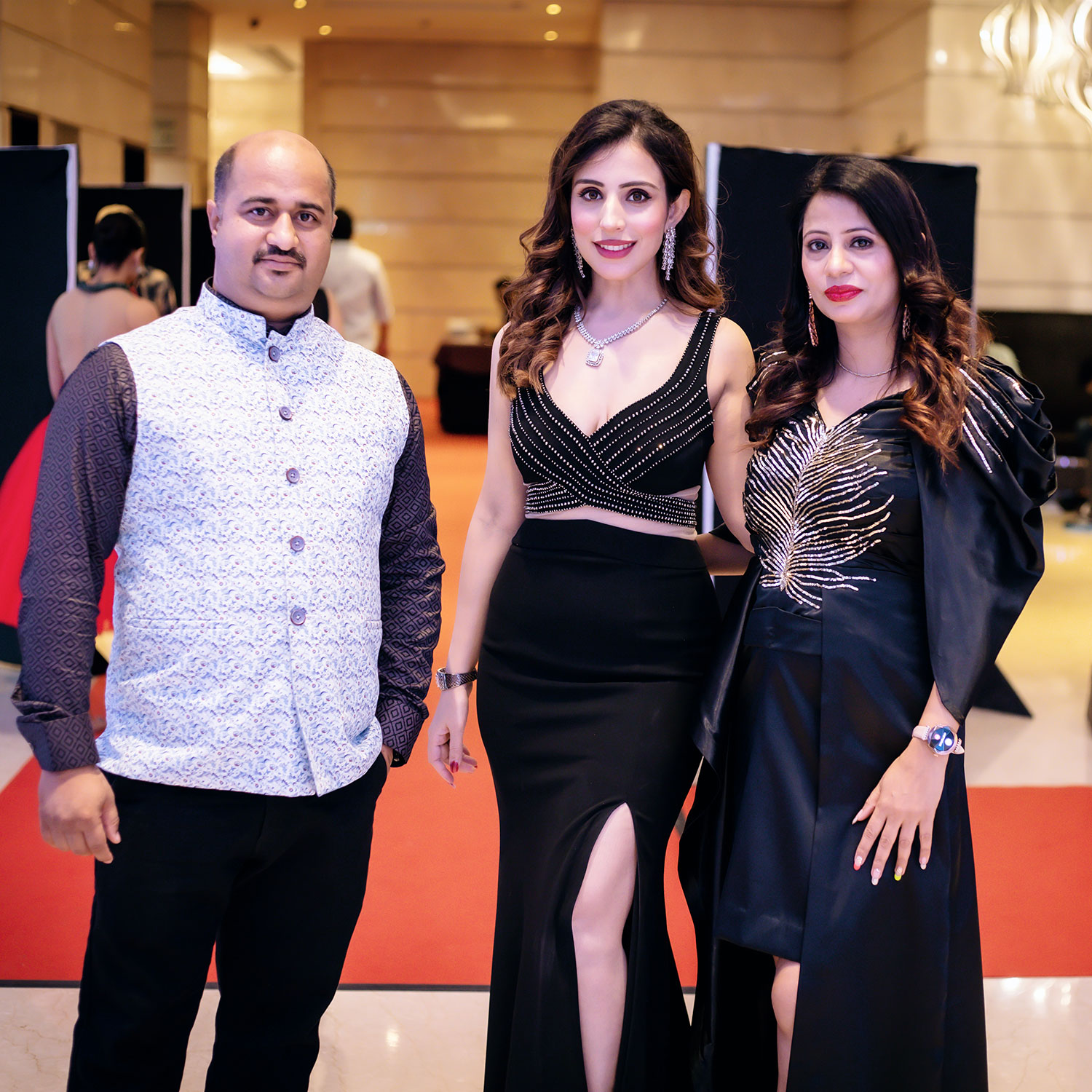 Yash Ahlawat’s Bollywood Mr. & Miss. Mrs India’s Shining Stars: Studio 19 Films Enthralls in ...